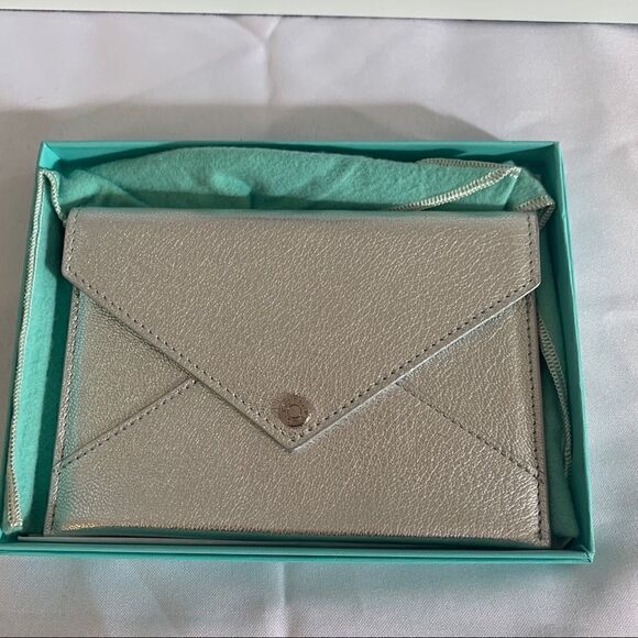Tiffany & Co. | Bags | Tiffanycoleathercardcasenew | Poshmark